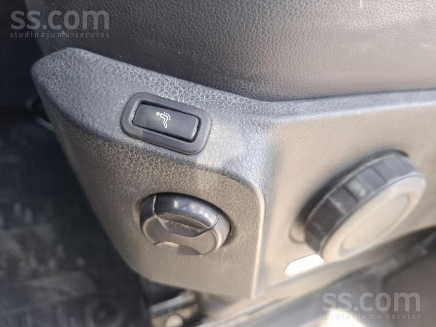 Zils Volkswagen Crafter 2020 Talsi, ar dzinēja tilpumu 2.00 L un nobraukumu 174 tūkst. km par 19800 €, foto 29 vietnē AUTOMOTO.COM.LV