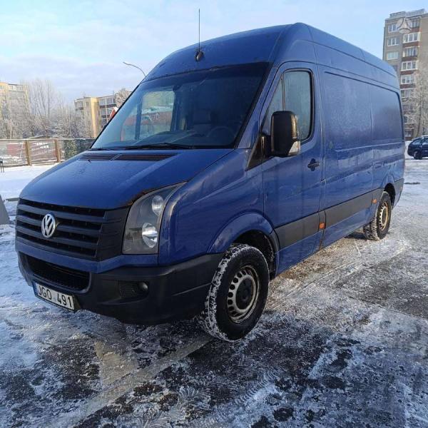 Blue Volkswagen Crafter 2013 in Panevezys, with an engine capacity of 1.97 L and mileage of 529 thousand km for 3900 €, photo 2 on AUTOMOTO.COM.LV
