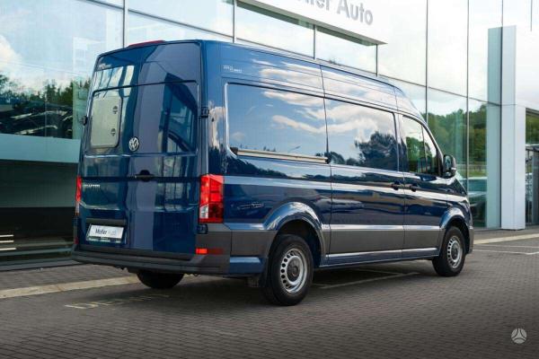 Blue Volkswagen Crafter 2023 in Vilnius, with an engine capacity of 2.00 L and mileage of 120 thousand km for 29990 €, photo 4 on AUTOMOTO.COM.LV