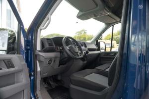 Zils Volkswagen Crafter 2023 Viļņa, ar dzinēja tilpumu 2.00 L un nobraukumu 120 tūkst. km par 29990 €, foto 7 vietnē AUTOMOTO.COM.LV
