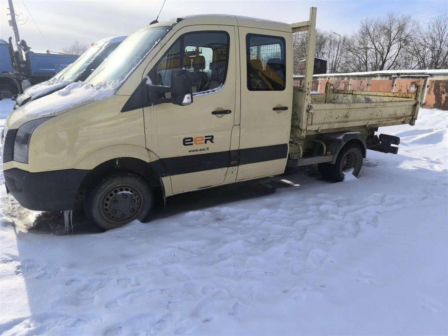 Brown Volkswagen Crafter 2012 in Kaunas, with an engine capacity of 1.97 L and mileage of 206 thousand km for 7300 €, photo 3 on AUTOMOTO.COM.LV