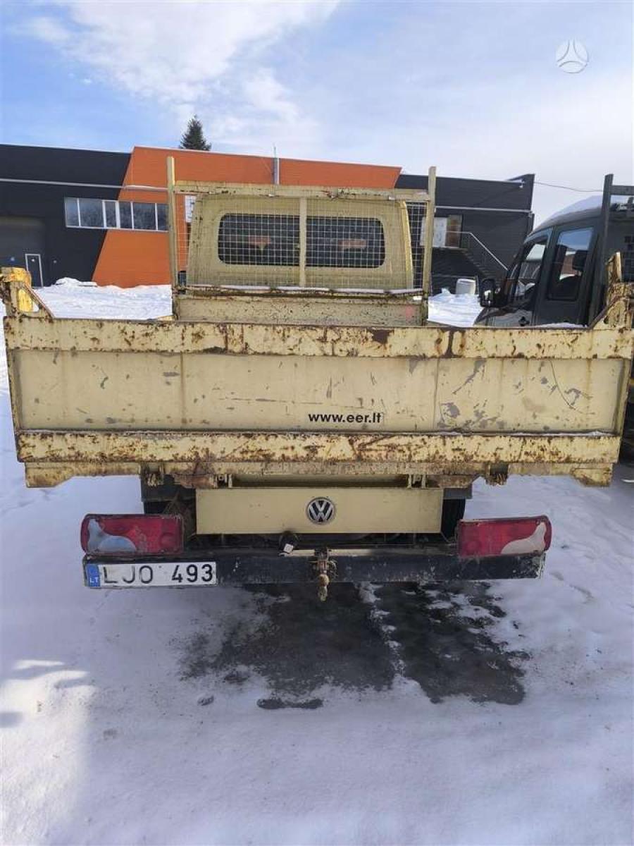 Brown Volkswagen Crafter 2012 in Kaunas, with an engine capacity of 1.97 L and mileage of 206 thousand km for 7300 €, photo 4 on AUTOMOTO.COM.LV