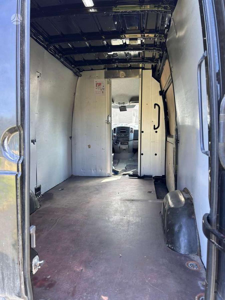 Brūns Volkswagen Crafter 2016 Kauņa, ar dzinēja tilpumu 1.97 L un nobraukumu 0 tūkst. km par 8349 €, foto 5 vietnē AUTOMOTO.COM.LV