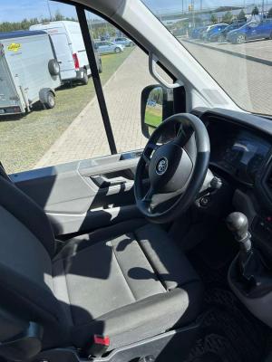 Brūns Volkswagen Crafter 2017 Kauņa, ar dzinēja tilpumu 1.97 L un nobraukumu 258 tūkst. km par 11979 €, foto 4 vietnē AUTOMOTO.COM.LV
