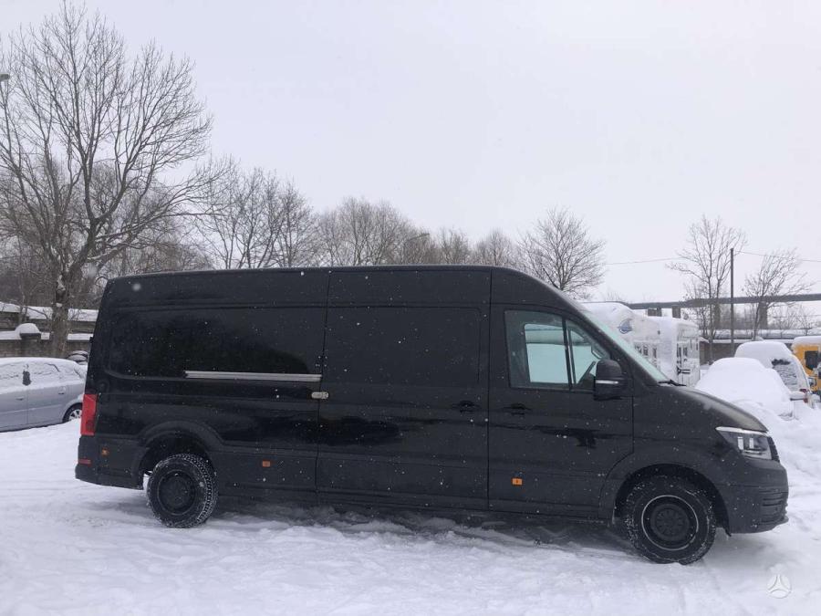 Brown Volkswagen Crafter 2021 in Klaipeda, with an engine capacity of 2.00 L and mileage of 211 thousand km for 13800 €, photo 7 on AUTOMOTO.COM.LV