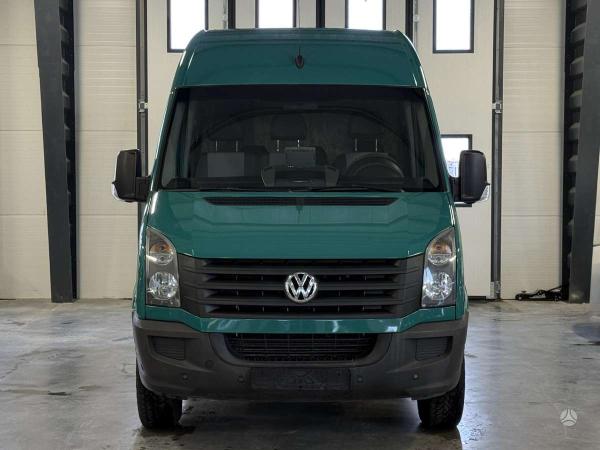 Green Volkswagen Crafter 2011 in Marijampole, with an engine capacity of 1.97 L and mileage of 232 thousand km for 9900 €, photo 3 on AUTOMOTO.COM.LV