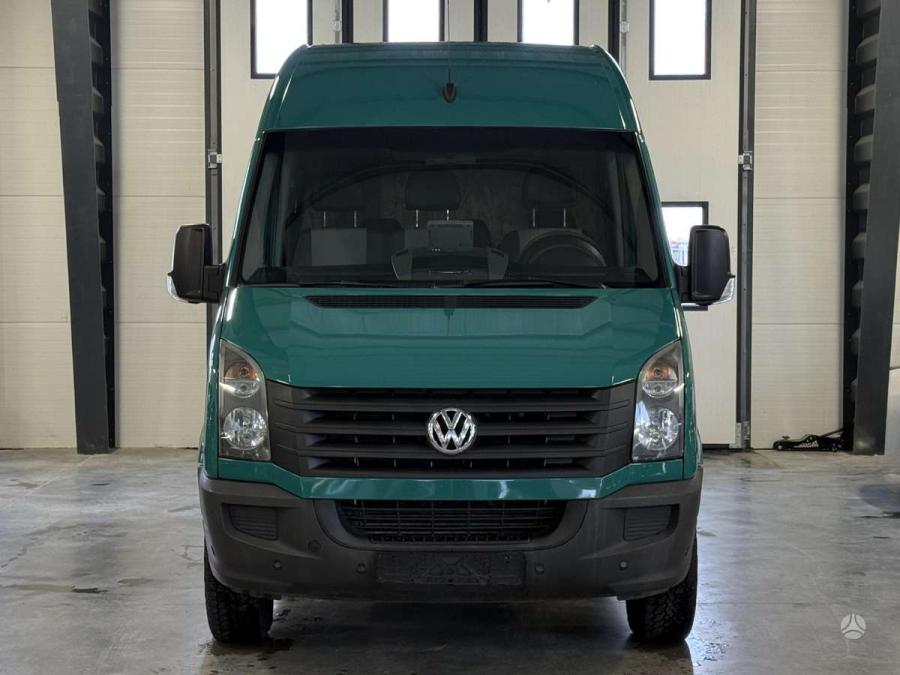 Green Volkswagen Crafter 2011 in Marijampole, with an engine capacity of 1.97 L and mileage of 232 thousand km for 9900 €, photo 3 on AUTOMOTO.COM.LV