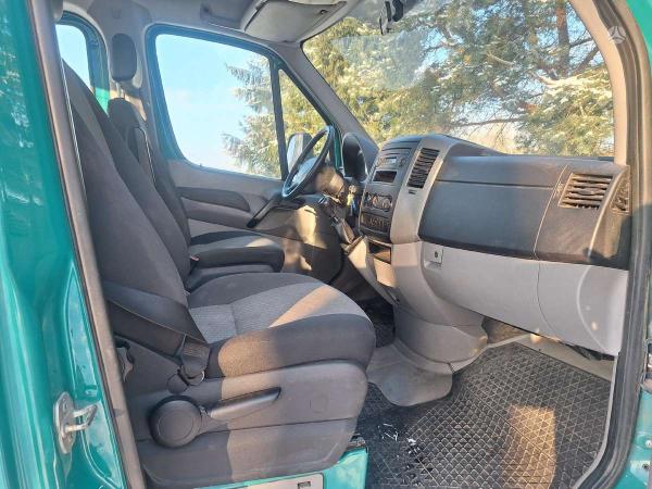 Zaļš Volkswagen Crafter 2013 Tauragė, ar dzinēja tilpumu 2.00 L un nobraukumu 217 tūkst. km par 6300 €, foto 9 vietnē AUTOMOTO.COM.LV