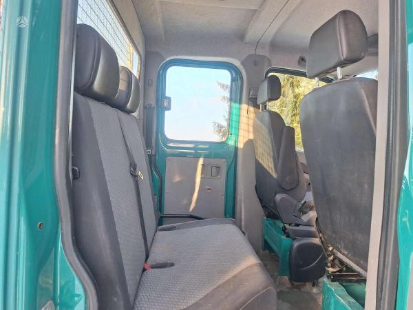 Zaļš Volkswagen Crafter 2013 Tauragė, ar dzinēja tilpumu 2.00 L un nobraukumu 217 tūkst. km par 6300 €, foto 10 vietnē AUTOMOTO.COM.LV