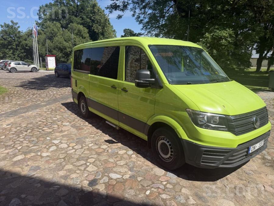 Green Volkswagen Crafter 2017 in Jekabpils, with an engine capacity of 2.00 L and mileage of 288 thousand km for 15200 €, photo 3 on AUTOMOTO.COM.LV