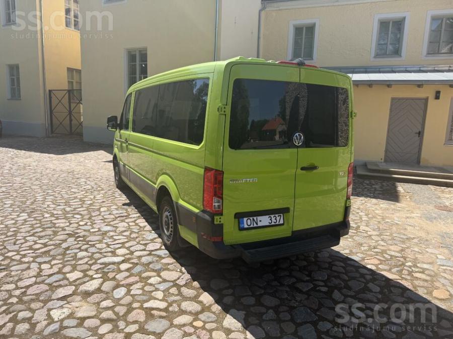 Green Volkswagen Crafter 2017 in Jekabpils, with an engine capacity of 2.00 L and mileage of 288 thousand km for 15200 €, photo 5 on AUTOMOTO.COM.LV