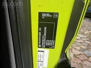 Green Volkswagen Crafter 2017 in Jekabpils, with an engine capacity of 2.00 L and mileage of 288 thousand km for 15200 €, photo 13 on AUTOMOTO.COM.LV