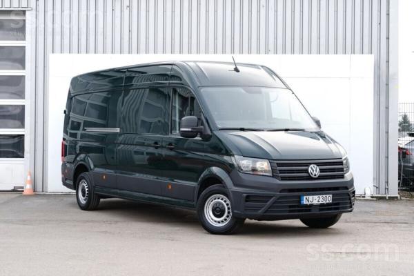 Green Volkswagen Crafter 2024 in Riga, with an engine capacity of 2.00 L and mileage of 58 thousand km for 34950 €, photo 2 on AUTOMOTO.COM.LV