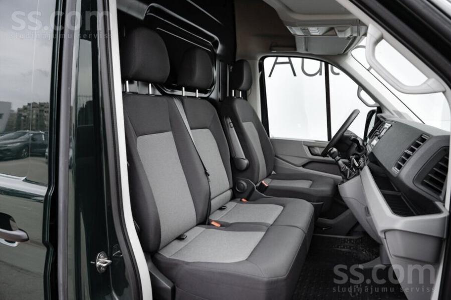 Green Volkswagen Crafter 2024 in Riga, with an engine capacity of 2.00 L and mileage of 58 thousand km for 34950 €, photo 6 on AUTOMOTO.COM.LV