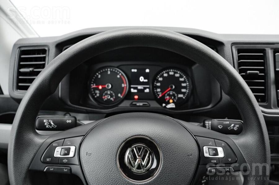 Green Volkswagen Crafter 2024 in Riga, with an engine capacity of 2.00 L and mileage of 58 thousand km for 34950 €, photo 12 on AUTOMOTO.COM.LV