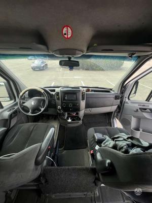 Pelēks Volkswagen Crafter 2007 Šauļi, ar dzinēja tilpumu 2.50 L un nobraukumu 56 tūkst. km par 4800 €, foto 10 vietnē AUTOMOTO.COM.LV