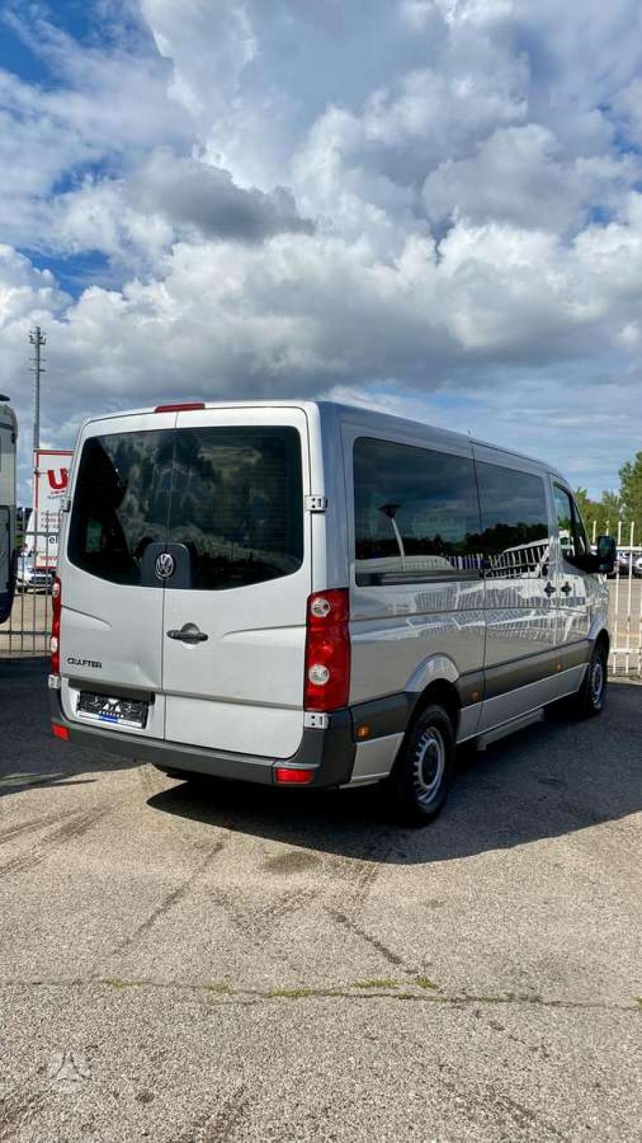 Pelēks Volkswagen Crafter 2013 Marijampole, ar dzinēja tilpumu 1.97 L un nobraukumu 442 tūkst. km par 11435 €, foto 3 vietnē AUTOMOTO.COM.LV