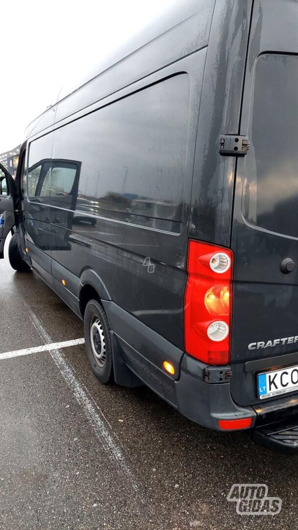 Grey Volkswagen Crafter 2014 in Kaunas, with an engine capacity of 2.00 L and mileage of 290 thousand km for 7800 €, photo 9 on AUTOMOTO.COM.LV