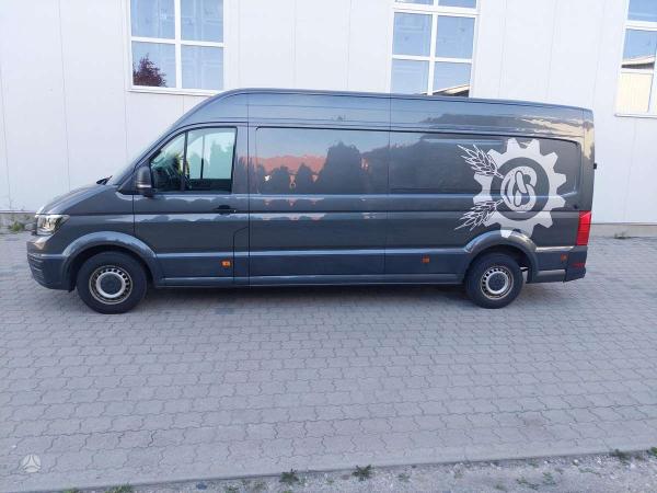Grey Volkswagen Crafter 2017 in Utena, with an engine capacity of 1.97 L and mileage of 172 thousand km for 13900 €, photo 3 on AUTOMOTO.COM.LV