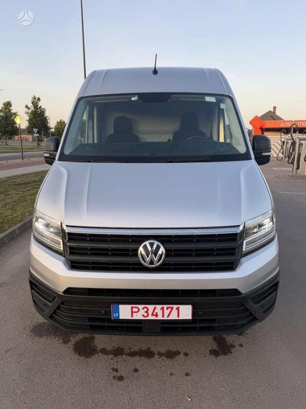 Pelēks Volkswagen Crafter 2018 Skaudvilė, ar dzinēja tilpumu 1.97 L un nobraukumu 310 tūkst. km par 11900 €, foto 2 vietnē AUTOMOTO.COM.LV