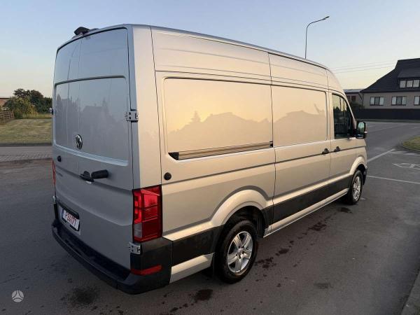 Pelēks Volkswagen Crafter 2018 Skaudvilė, ar dzinēja tilpumu 1.97 L un nobraukumu 310 tūkst. km par 11900 €, foto 5 vietnē AUTOMOTO.COM.LV