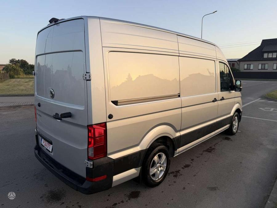 Pelēks Volkswagen Crafter 2018 Skaudvilė, ar dzinēja tilpumu 1.97 L un nobraukumu 310 tūkst. km par 11900 €, foto 6 vietnē AUTOMOTO.COM.LV
