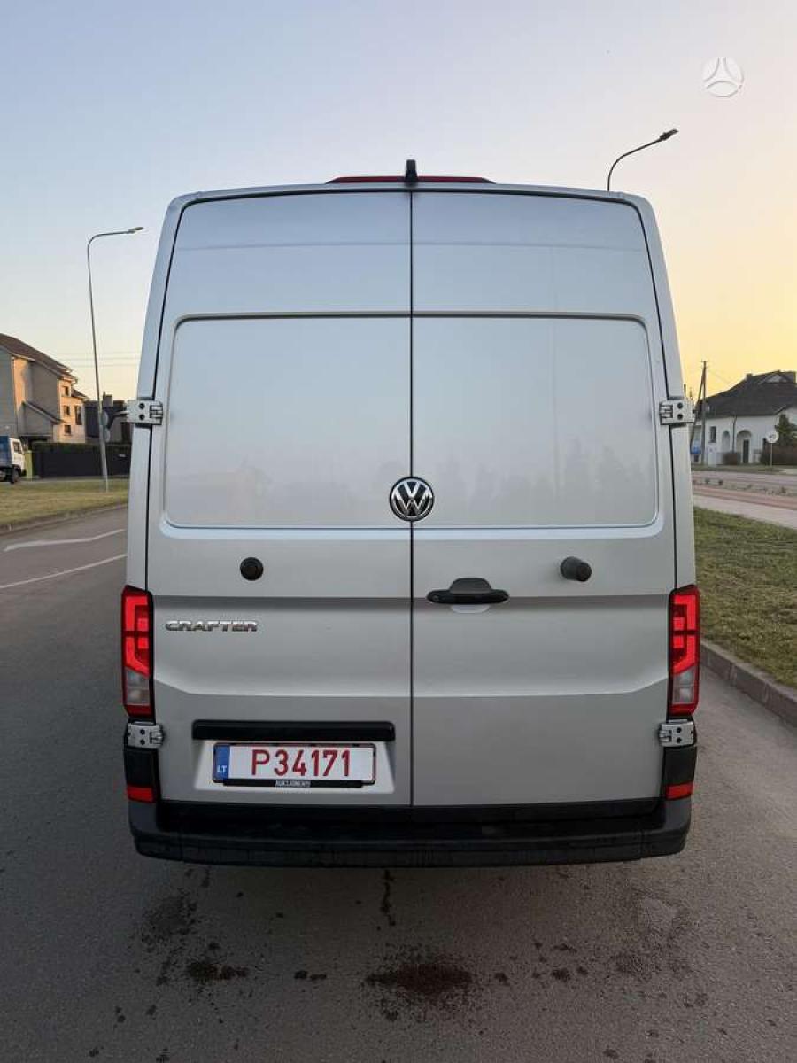 Pelēks Volkswagen Crafter 2018 Skaudvilė, ar dzinēja tilpumu 1.97 L un nobraukumu 310 tūkst. km par 11900 €, foto 10 vietnē AUTOMOTO.COM.LV