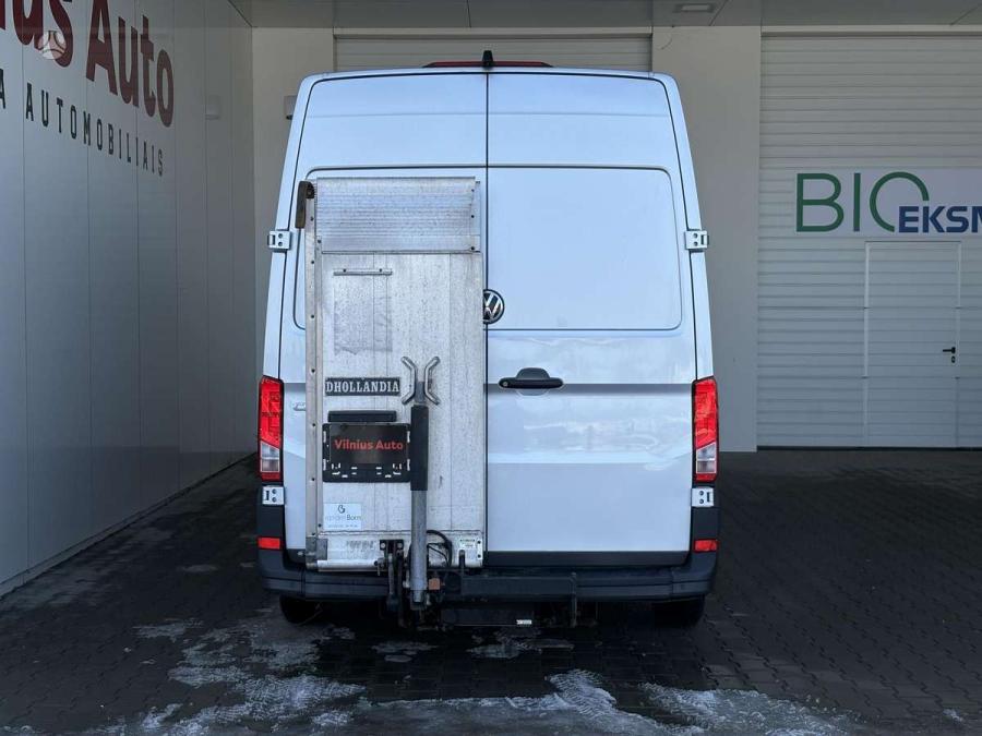 Pelēks Volkswagen Crafter 2019 Viļņa, ar dzinēja tilpumu 1.97 L un nobraukumu 73 tūkst. km par 24990 €, foto 6 vietnē AUTOMOTO.COM.LV