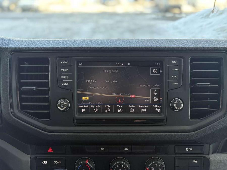 Pelēks Volkswagen Crafter 2019 Viļņa, ar dzinēja tilpumu 1.97 L un nobraukumu 73 tūkst. km par 24990 €, foto 24 vietnē AUTOMOTO.COM.LV
