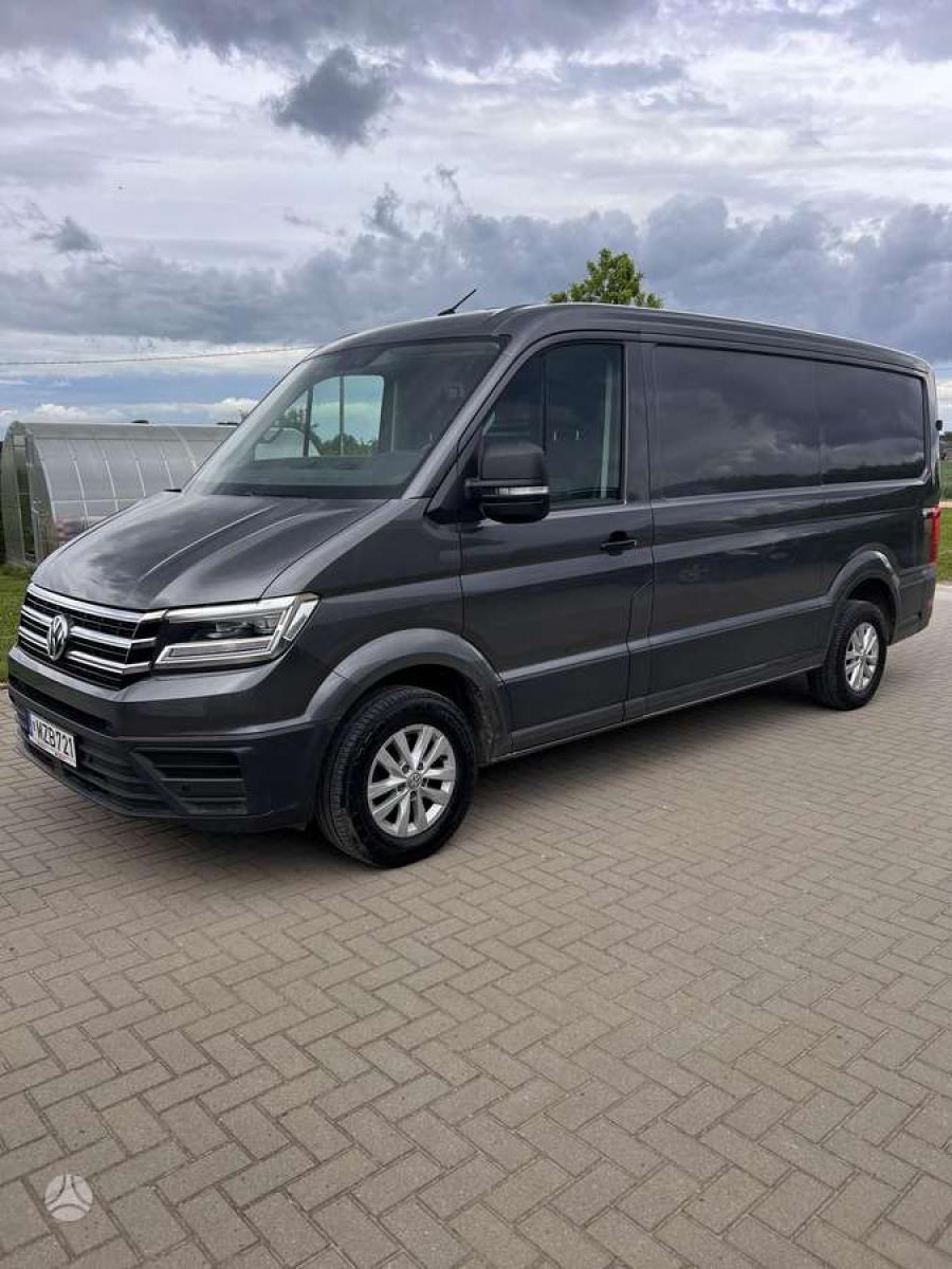 Grey Volkswagen Crafter 2019 in Jonava, with an engine capacity of 1.97 L and mileage of 339 thousand km for 15000 €, photo 3 on AUTOMOTO.COM.LV
