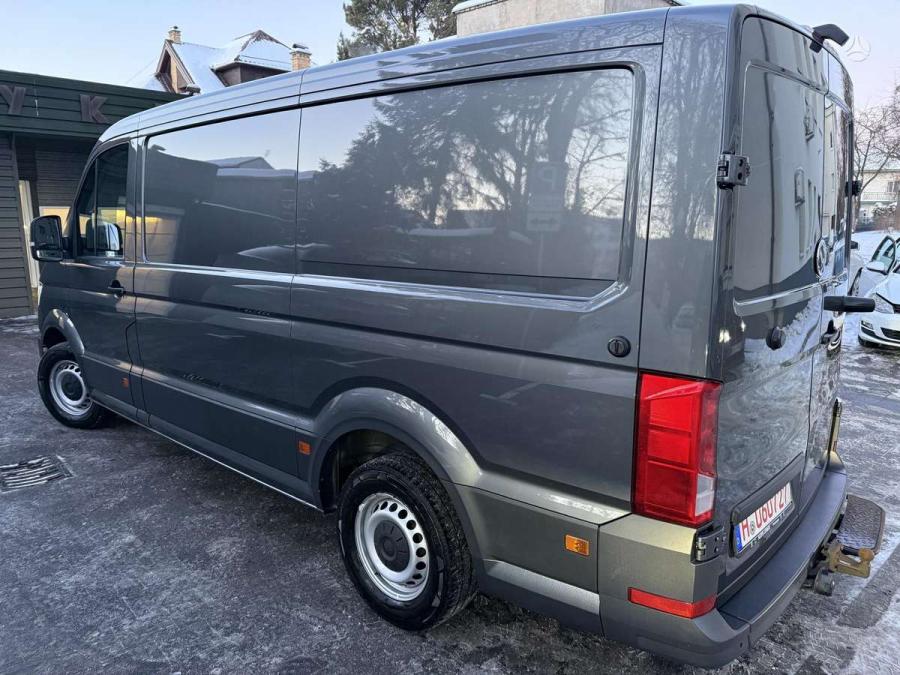 Grey Volkswagen Crafter 2020 in Jonava, with an engine capacity of 1.97 L and mileage of 239 thousand km for 20500 €, photo 6 on AUTOMOTO.COM.LV