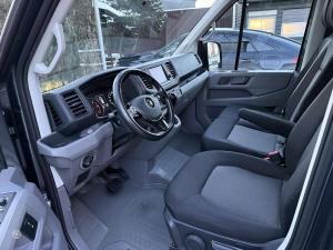 Grey Volkswagen Crafter 2020 in Jonava, with an engine capacity of 1.97 L and mileage of 239 thousand km for 20500 €, photo 8 on AUTOMOTO.COM.LV
