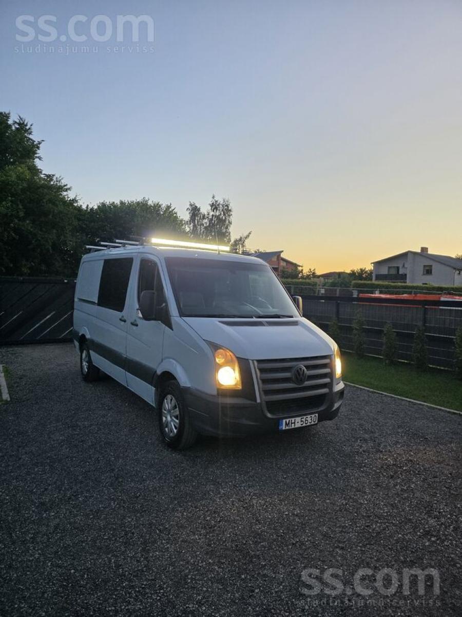 Pelēks Volkswagen Crafter 2007 Bauska, ar dzinēja tilpumu 2.50 L un nobraukumu 536 tūkst. km par 5800 €, foto 5 vietnē AUTOMOTO.COM.LV