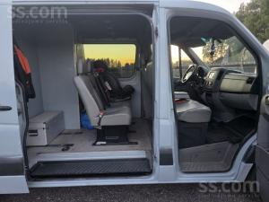 Pelēks Volkswagen Crafter 2007 Bauska, ar dzinēja tilpumu 2.50 L un nobraukumu 536 tūkst. km par 5800 €, foto 14 vietnē AUTOMOTO.COM.LV