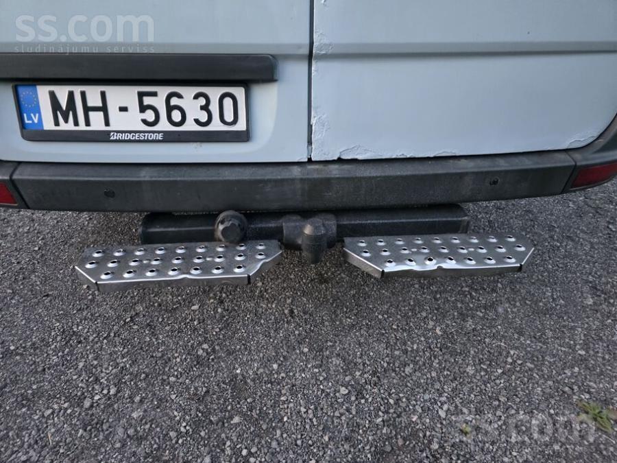 Pelēks Volkswagen Crafter 2007 Bauska, ar dzinēja tilpumu 2.50 L un nobraukumu 536 tūkst. km par 5800 €, foto 18 vietnē AUTOMOTO.COM.LV