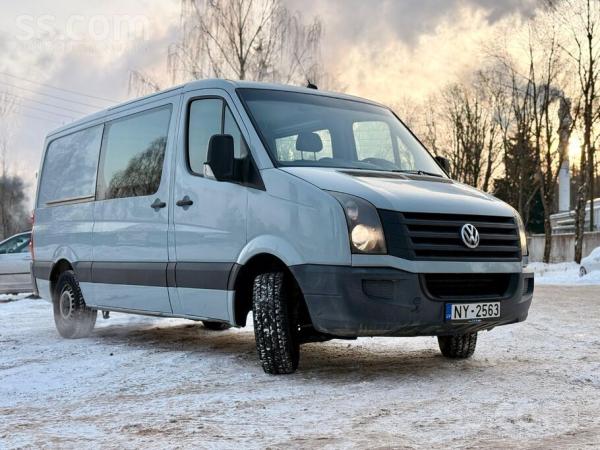 Grey Volkswagen Crafter 2011 in Riga, with an engine capacity of 2.00 L and mileage of 362 thousand km for 8530 €, photo 1 on AUTOMOTO.COM.LV