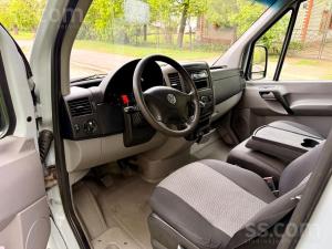 Grey Volkswagen Crafter 2011 in Riga, with an engine capacity of 2.00 L and mileage of 372 thousand km for 7995 €, photo 10 on AUTOMOTO.COM.LV