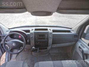 Grey Volkswagen Crafter 2016 in Riga, with an engine capacity of 2.00 L and mileage of 371 thousand km for 7000 €, photo 6 on AUTOMOTO.COM.LV