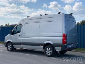 Grey Volkswagen Crafter 2016 in Riga, with an engine capacity of 2.00 L and mileage of 277 thousand km for 8500 €, photo 4 on AUTOMOTO.COM.LV