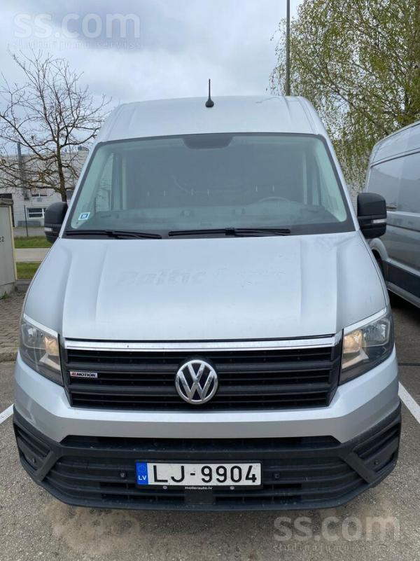 Grey Volkswagen Crafter 2018 in Riga, with an engine capacity of 2.00 L and mileage of 219 thousand km for 2700 €, photo 1 on AUTOMOTO.COM.LV