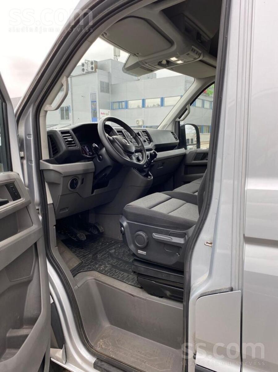 Grey Volkswagen Crafter 2018 in Riga, with an engine capacity of 2.00 L and mileage of 219 thousand km for 2700 €, photo 14 on AUTOMOTO.COM.LV
