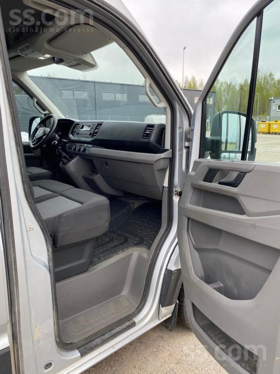Grey Volkswagen Crafter 2018 in Riga, with an engine capacity of 2.00 L and mileage of 219 thousand km for 2700 €, photo 15 on AUTOMOTO.COM.LV