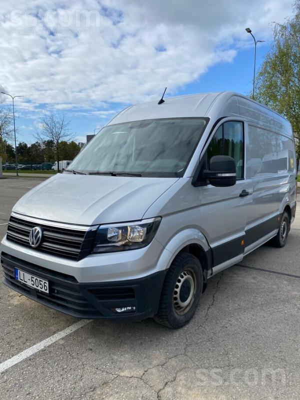 Pelēks Volkswagen Crafter 2018 Rīga, ar dzinēja tilpumu 2.00 L un nobraukumu 170 tūkst. km par 12999 €, foto 2 vietnē AUTOMOTO.COM.LV