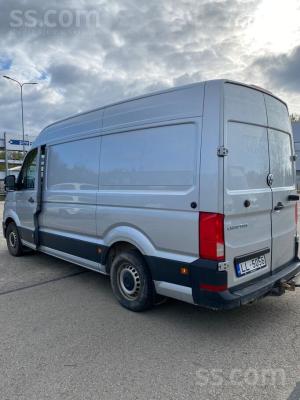 Pelēks Volkswagen Crafter 2018 Rīga, ar dzinēja tilpumu 2.00 L un nobraukumu 170 tūkst. km par 40999 €, foto 3 vietnē AUTOMOTO.COM.LV