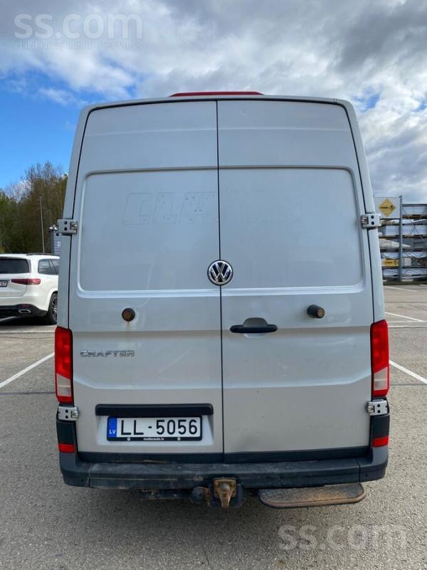 Pelēks Volkswagen Crafter 2018 Rīga, ar dzinēja tilpumu 2.00 L un nobraukumu 170 tūkst. km par 12999 €, foto 4 vietnē AUTOMOTO.COM.LV
