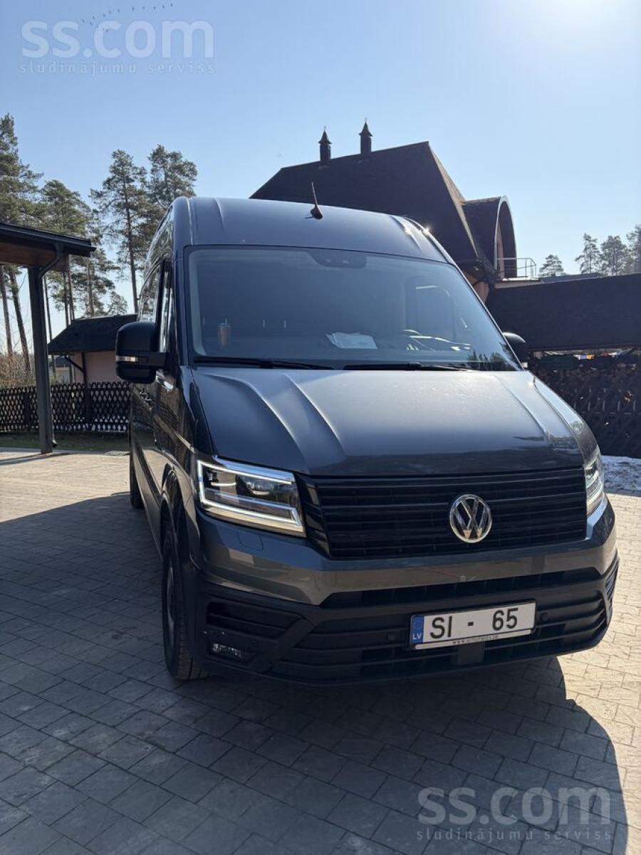 Pelēks Volkswagen Crafter 2019 Rīga, ar dzinēja tilpumu 2.00 L un nobraukumu 120 tūkst. km par 28900 €, foto 1 vietnē AUTOMOTO.COM.LV