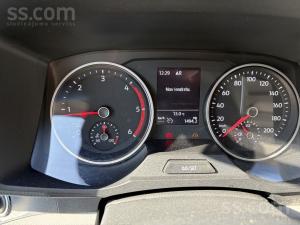 Pelēks Volkswagen Crafter 2019 Rīga, ar dzinēja tilpumu 2.00 L un nobraukumu 120 tūkst. km par 28900 €, foto 12 vietnē AUTOMOTO.COM.LV