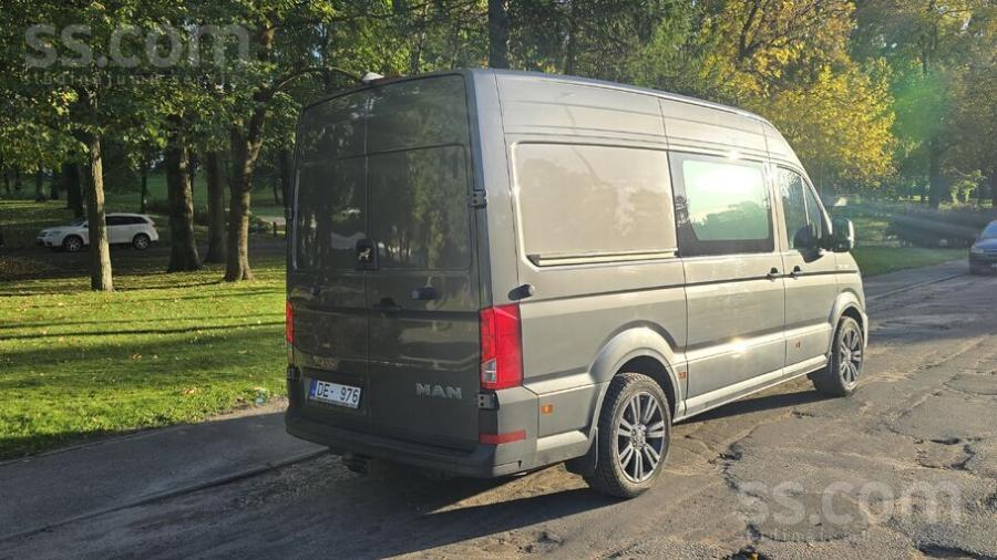 Pelēks Volkswagen Crafter 2019 Rīga, ar dzinēja tilpumu 2.00 L un nobraukumu 230 tūkst. km par 23300 €, foto 5 vietnē AUTOMOTO.COM.LV