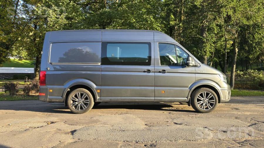 Pelēks Volkswagen Crafter 2019 Rīga, ar dzinēja tilpumu 2.00 L un nobraukumu 230 tūkst. km par 23300 €, foto 8 vietnē AUTOMOTO.COM.LV