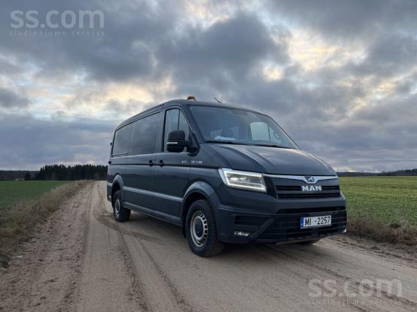 Grey Volkswagen Crafter 2021 in Valka, with an engine capacity of 2.00 L and mileage of 141 thousand km for 34900 €, photo 1 on AUTOMOTO.COM.LV